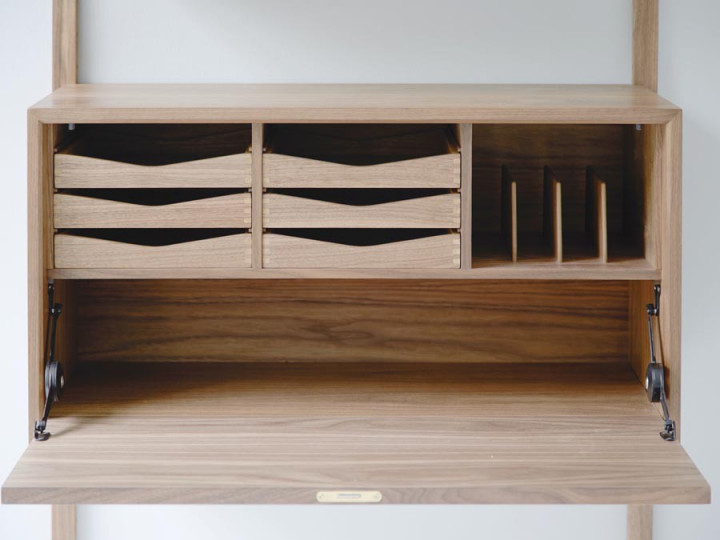 Mid modern scandinavian shelving system, model Royal System by Poul ...