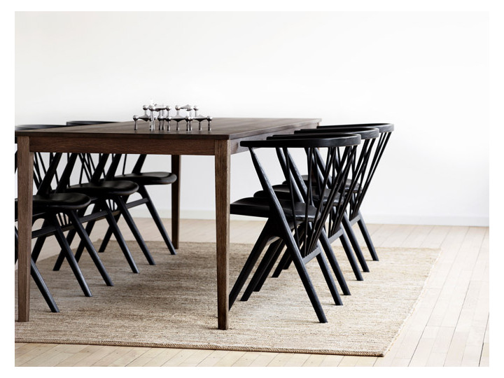 Scandinavian dining table No 2 | Galerie Møbler
