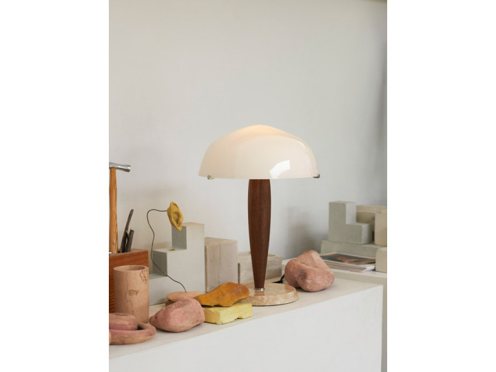 Herman SHY3 Desk Lamp | Galerie Møbler