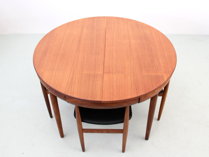 Table de repas scandinave à rallonges Dining set en teck model 630 ...