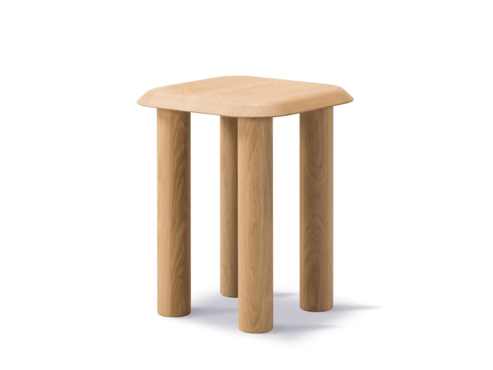 Islets Side Table model 6770 | Galerie Møbler