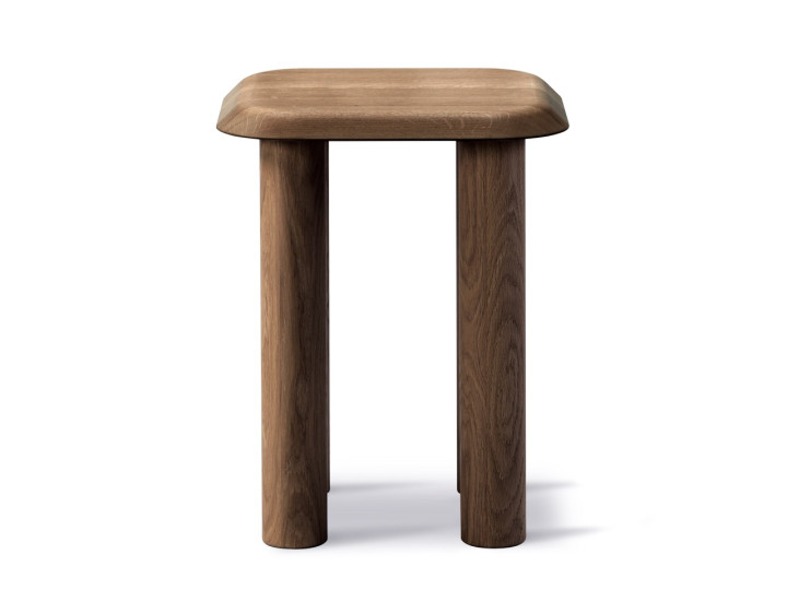 Islets Side Table model 6770 | Galerie Møbler
