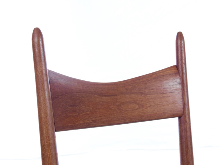 Mid-Century modern scandinavian set of 6 dining chairs in teak by H ...
