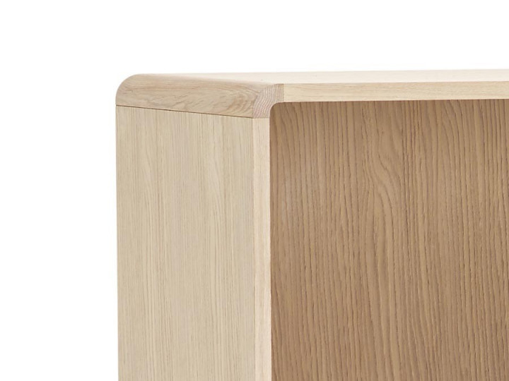 Scandinavian bookcase model 500D in oak | Galerie Møbler