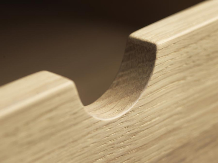 Radius bench. | Galerie Møbler