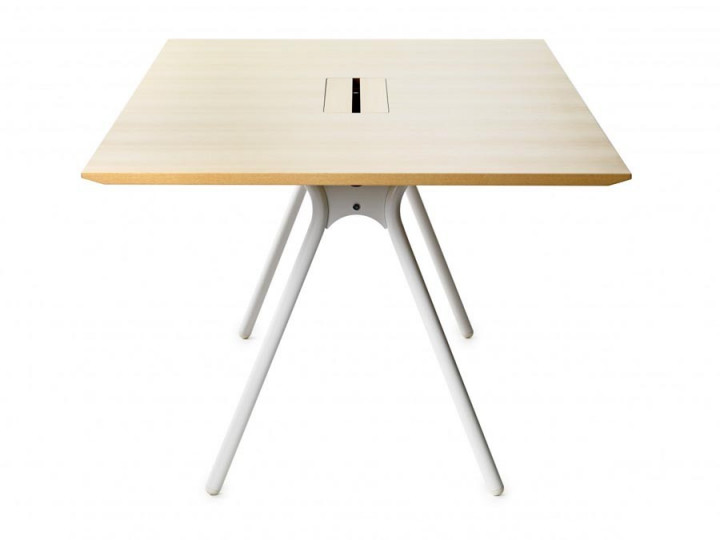 Camelot conference table 6250. 4 different sizes. From 200 cm to 590 cm ...