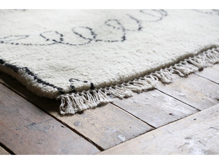 Piirros rug | Galerie Møbler