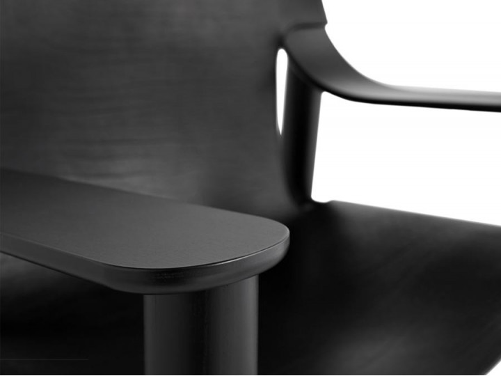 Bernard Lounge chair Leather black/black oak | Galerie Møbler