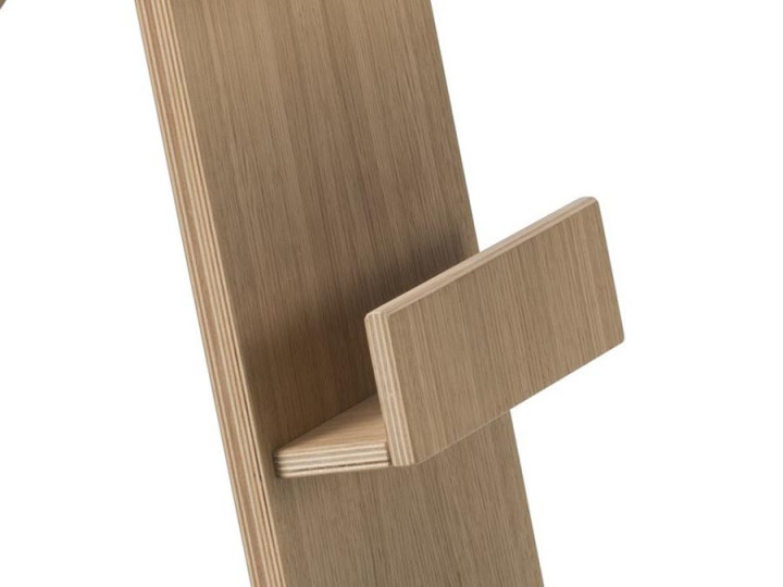 Magazine Table model 6500natural oak by Jens Risom for Fredericia. New ...