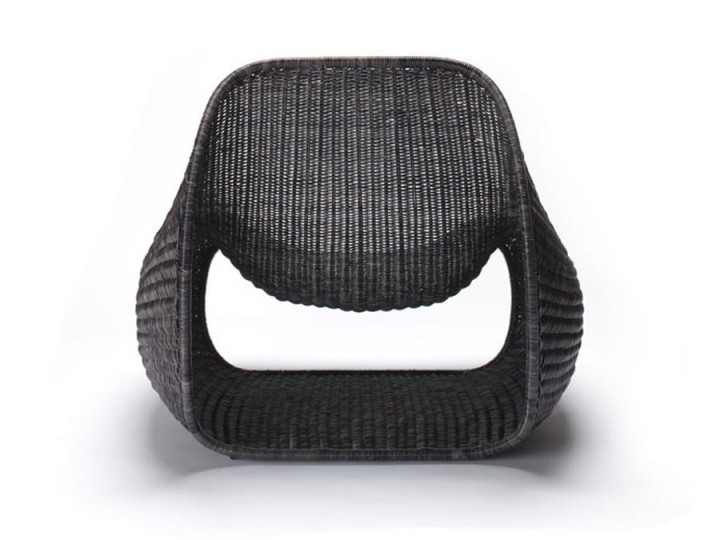 Snug lounge chair | Galerie Møbler
