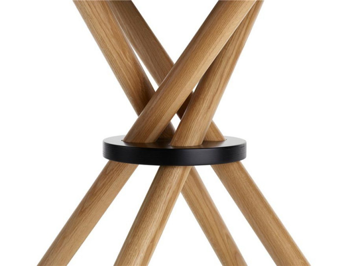 Bouquet round dining table. 3 dimensions | Galerie Møbler