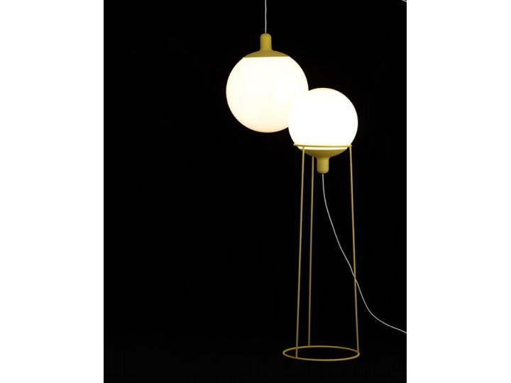 Dolly Pendant lamp | Galerie Møbler Bsweden colors Green Dolly