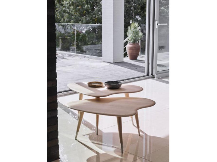 Strawberry coffee table AK 2560 | Galerie Møbler