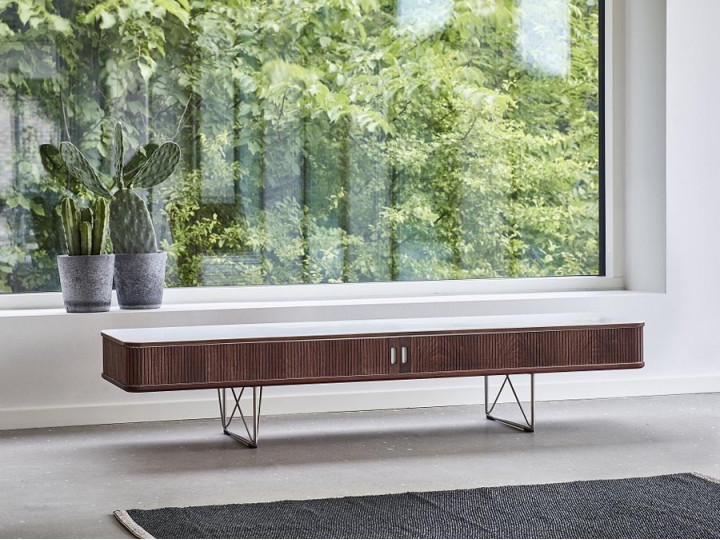 TV unit AK 2720 | Galerie Møbler