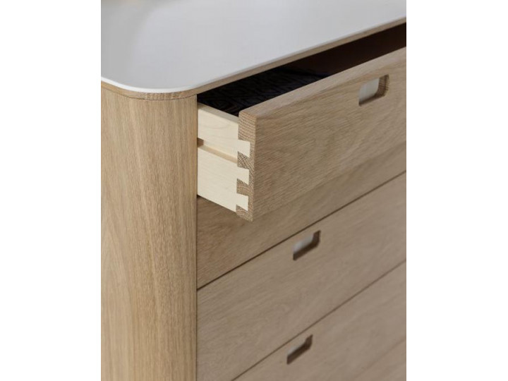 AK 2410 bed table | Galerie Møbler