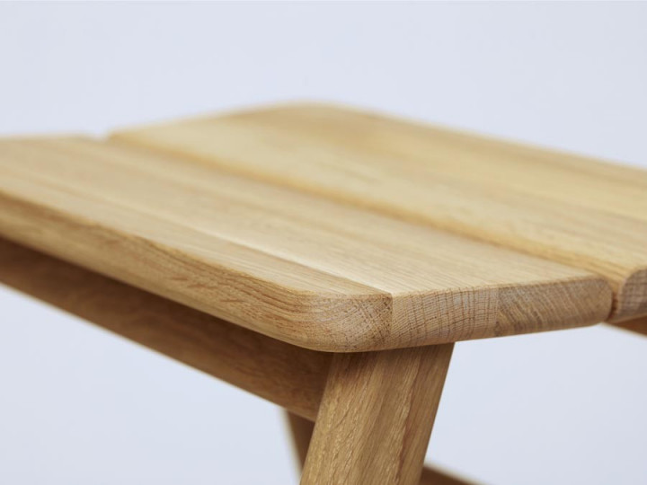 Angle Stool | Galerie Møbler