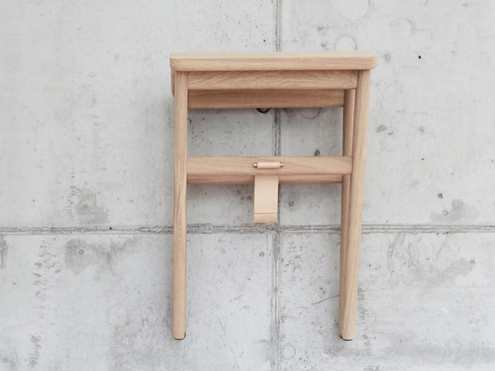 Angle Stool | Galerie Møbler