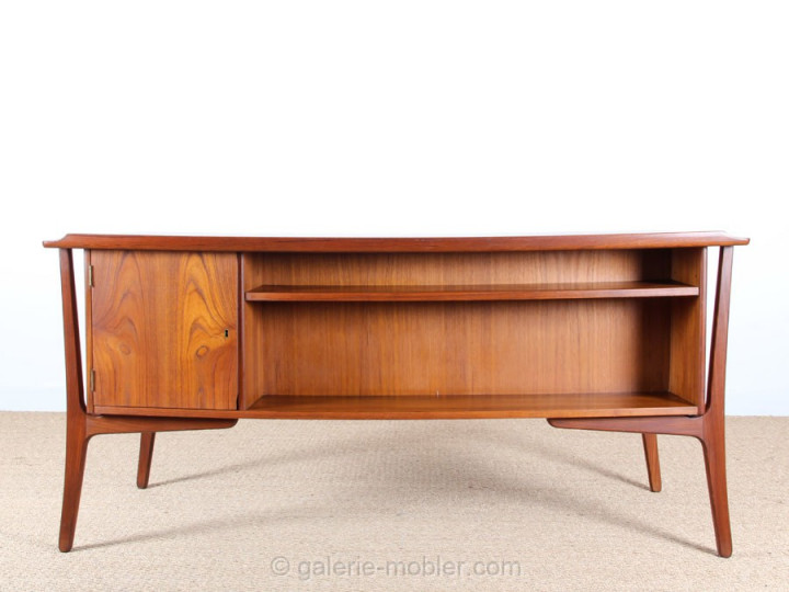 Scandinavian teak desk | Galerie Møbler