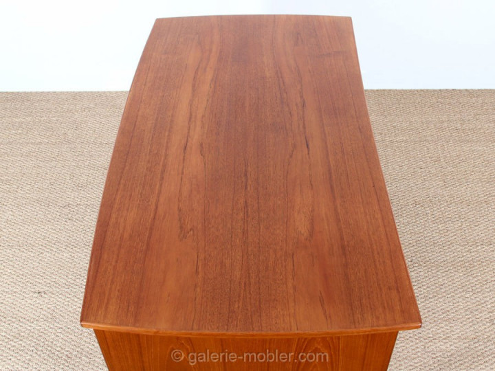 Scandinavian teak desk | Galerie Møbler