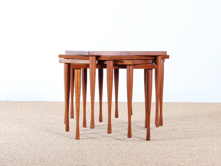 Set of 4 Scandinavian coffee tables | Galerie Møbler