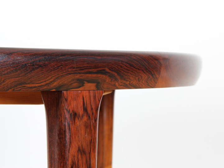 Extendable circular dining table in Rio rosewood | Galerie Møbler