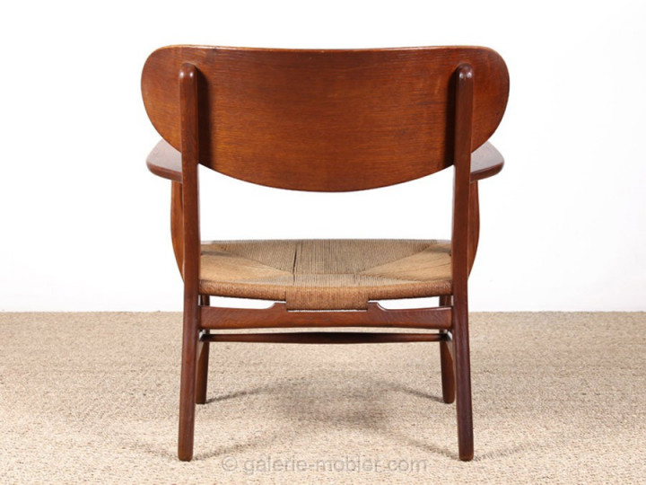 Scandinavian oak armchair CH-22, designed by Hans J. Wegner | Galerie ...