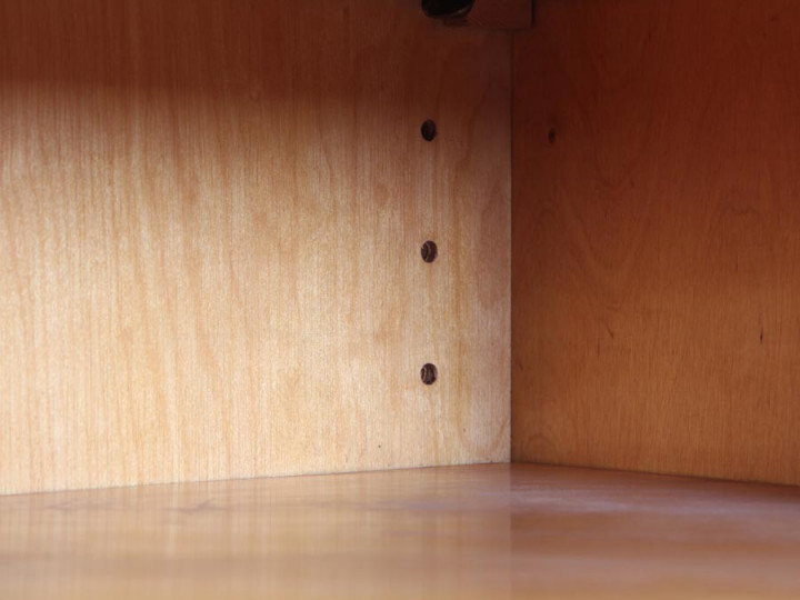Angle bar cabinet with tambour doors | Galerie Møbler