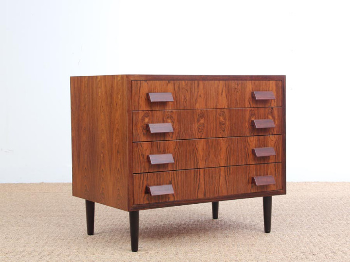 Mid-Century modern small chest of drawers in Rio rosewood | Galerie Møbler