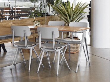 Pyramid Table 01. 2 size 4 à 6 seat | Galerie Møbler