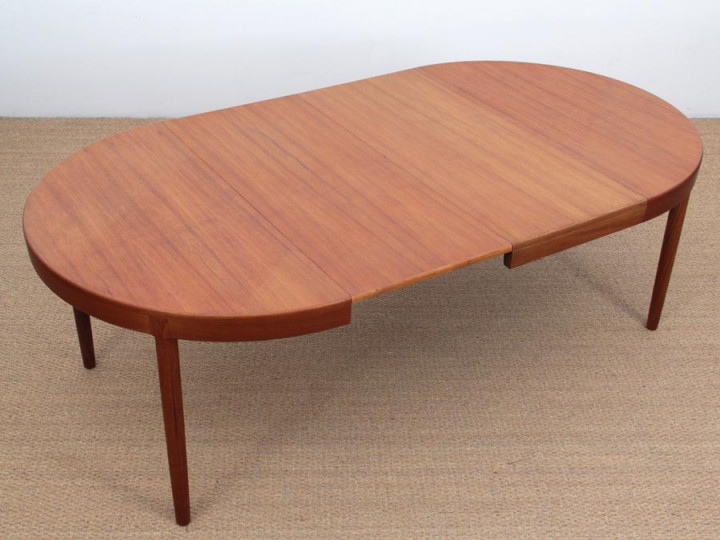 Table de repas scandinave ronde en teck, 4/10 pers | Galerie Møbler