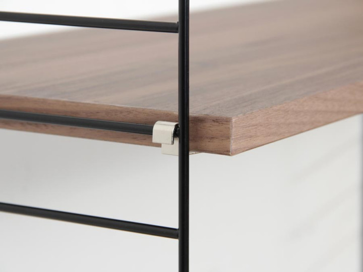 String Système Pack shelves and desk. New édition. | Galerie Møbler