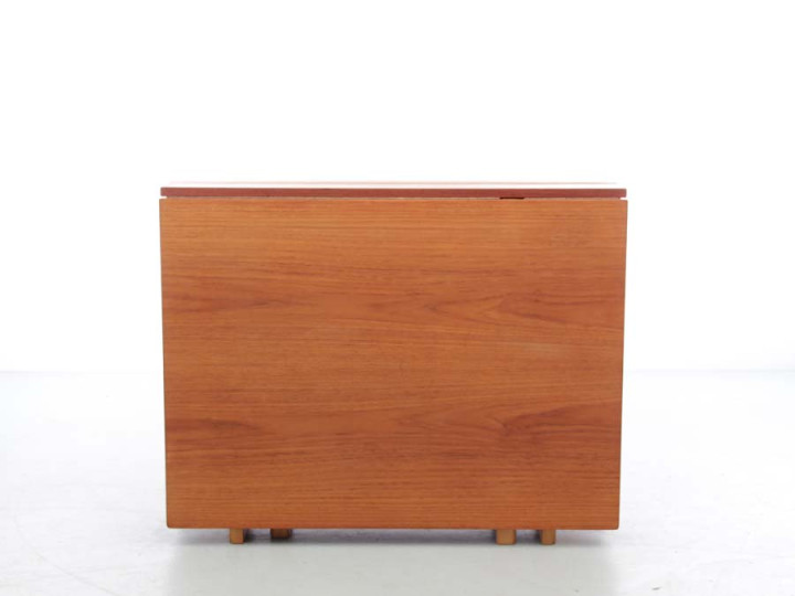 Mid century modern dining table “Maria Flap” by Bruno Mathsson for ...